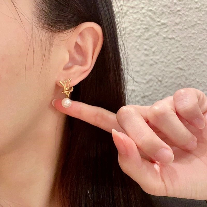 Accurate model Louis Vuitton Earrings