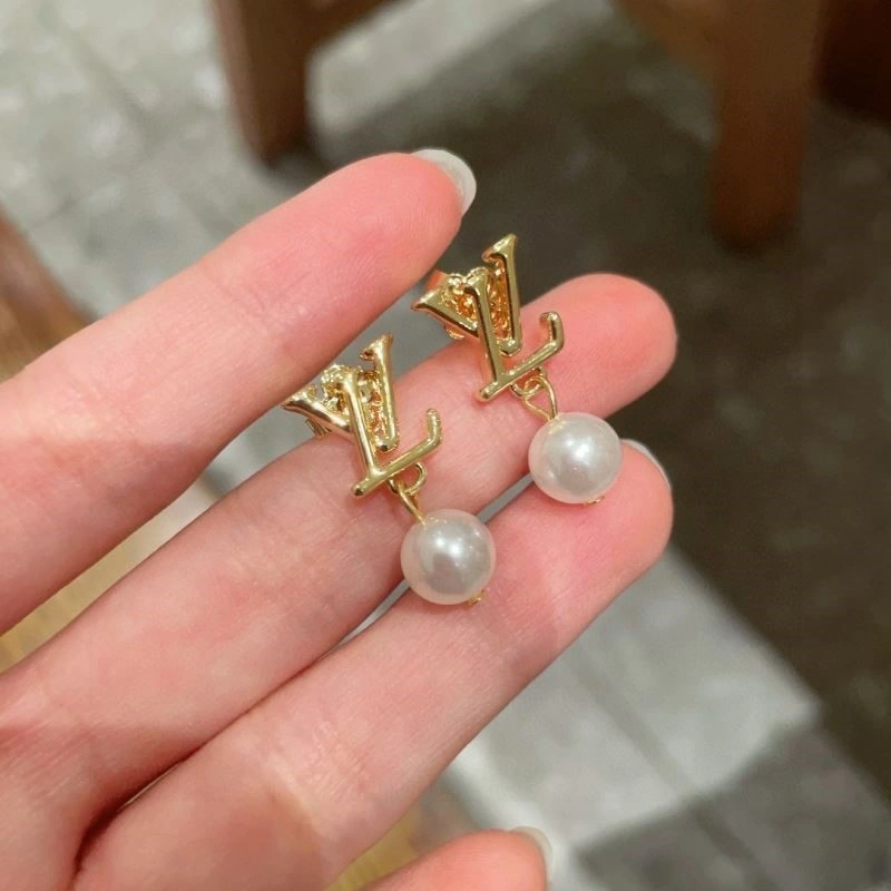 Accurate model Louis Vuitton Earrings