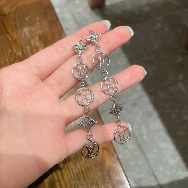 Official Louis Vuitton Earrings