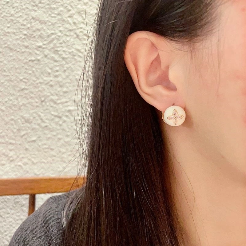Cut-rate Louis Vuitton Earrings