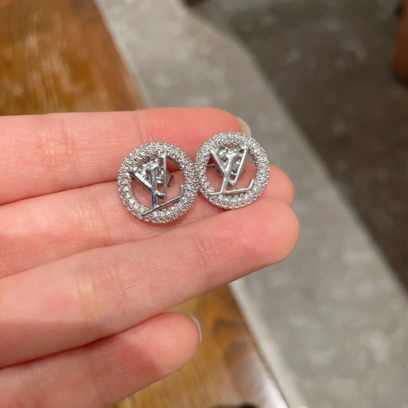 Bargain Louis Vuitton Earrings