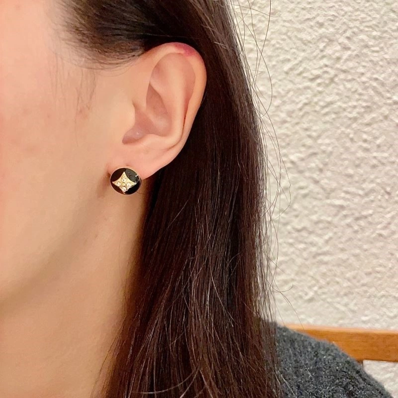 Inexpensive Louis Vuitton Earrings