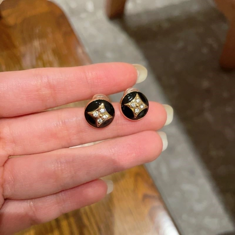 Inexpensive Louis Vuitton Earrings
