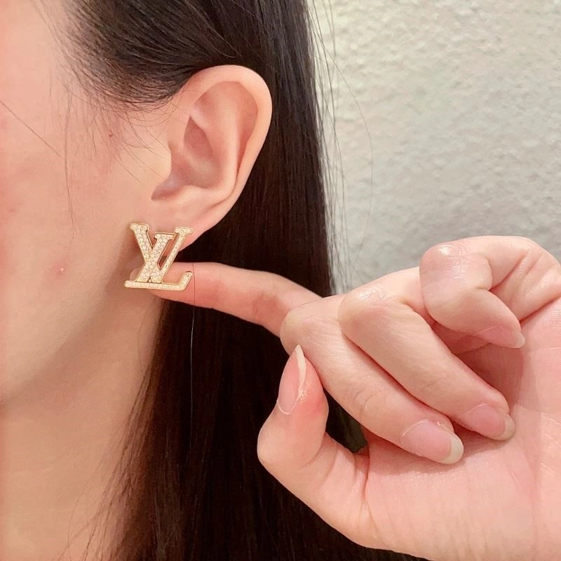 High accuracy Louis Vuitton Earrings