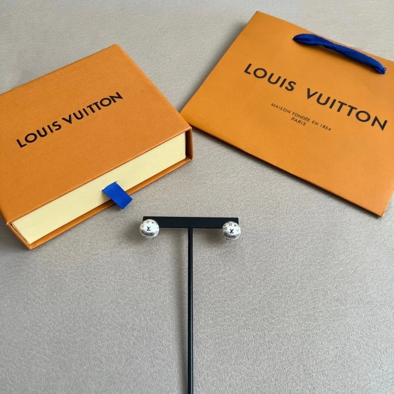 Discounted Louis Vuitton Earrings