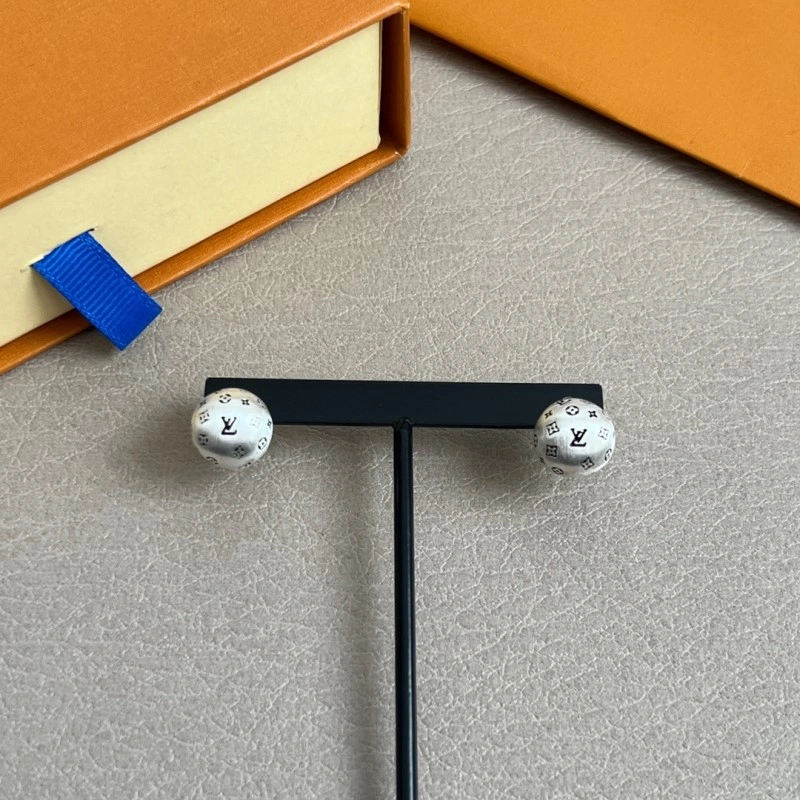 Discounted Louis Vuitton Earrings