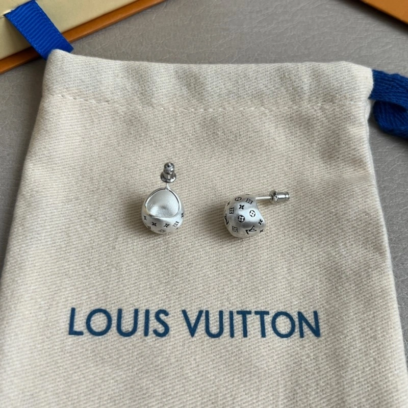 Discounted Louis Vuitton Earrings