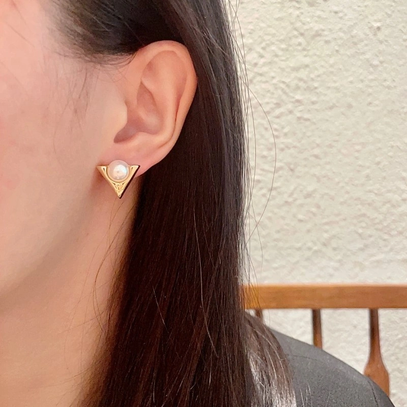Affordable Louis Vuitton Earrings