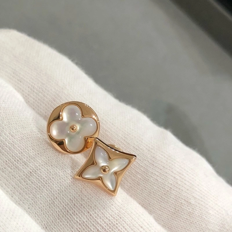 Low-cost Louis Vuitton Earrings