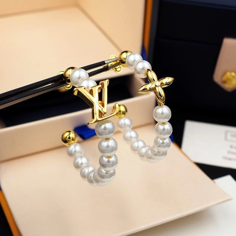 Cut-rate Louis Vuitton Earrings
