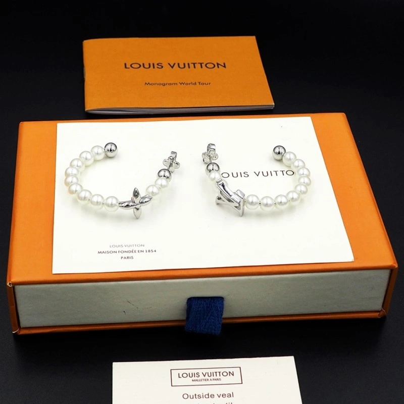 Bargain Louis Vuitton Earrings