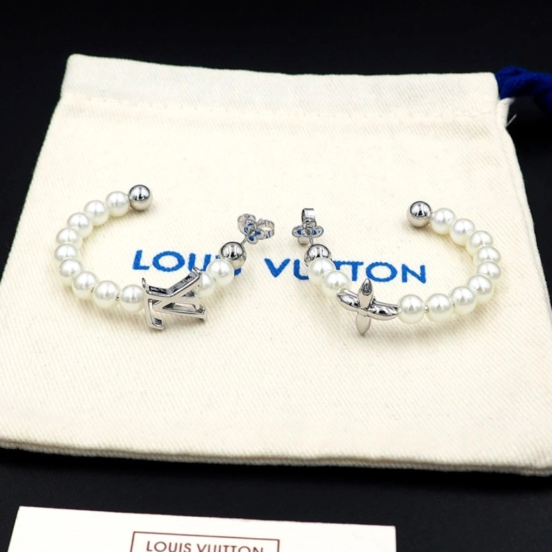 Bargain Louis Vuitton Earrings
