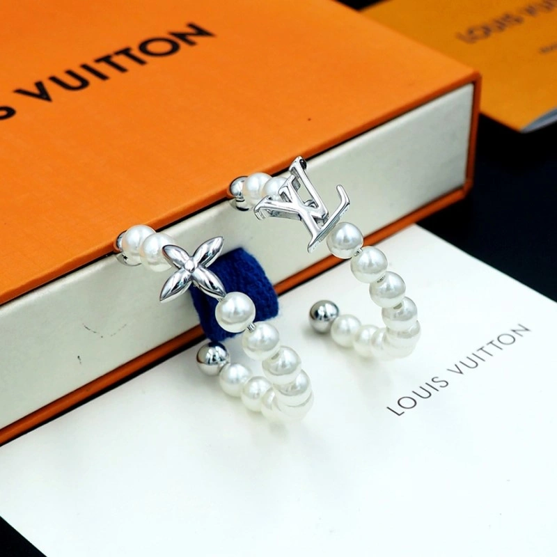 Bargain Louis Vuitton Earrings