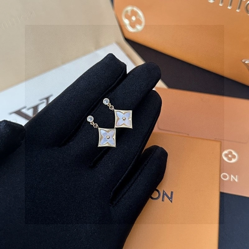 Mirror quality Louis Vuitton Earrings