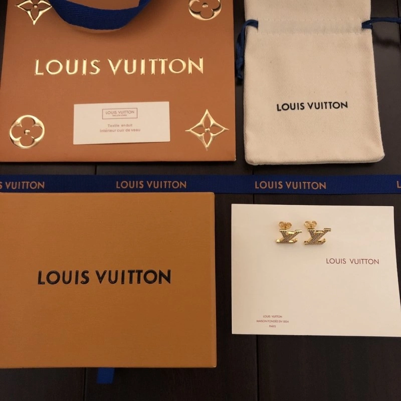 Inexpensive Louis Vuitton Earrings