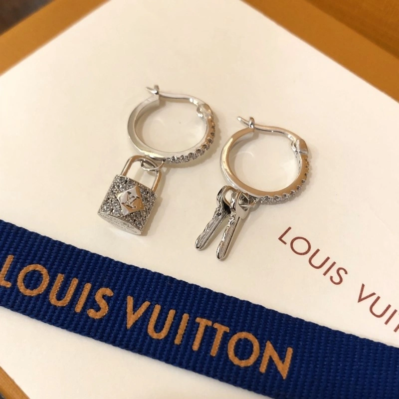 Bargain Louis Vuitton Earrings