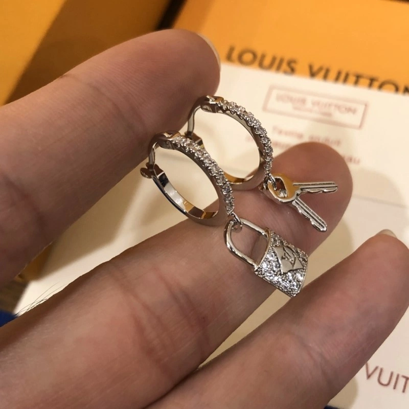 Bargain Louis Vuitton Earrings