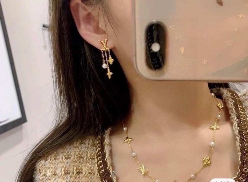 Legit Louis Vuitton Earrings