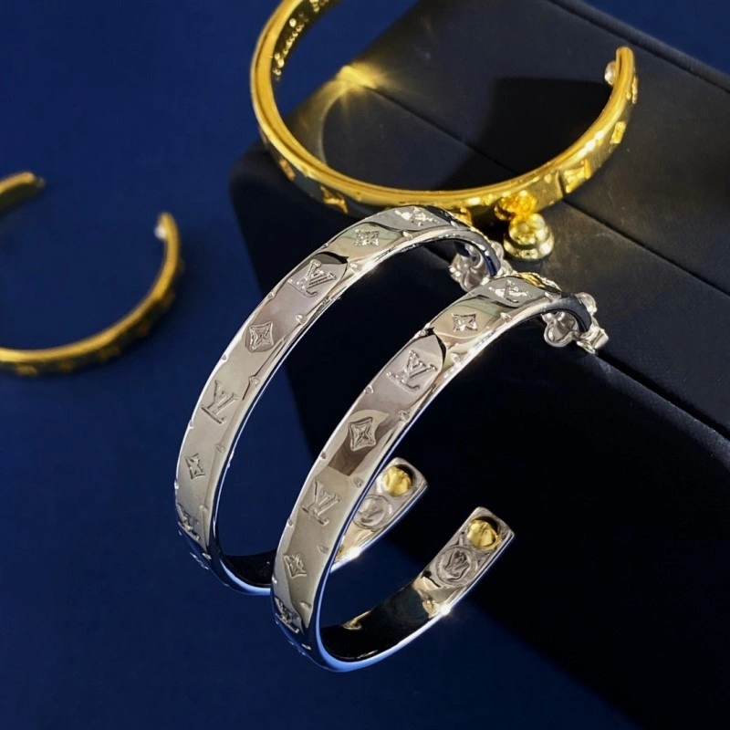 Legit Louis Vuitton Earrings