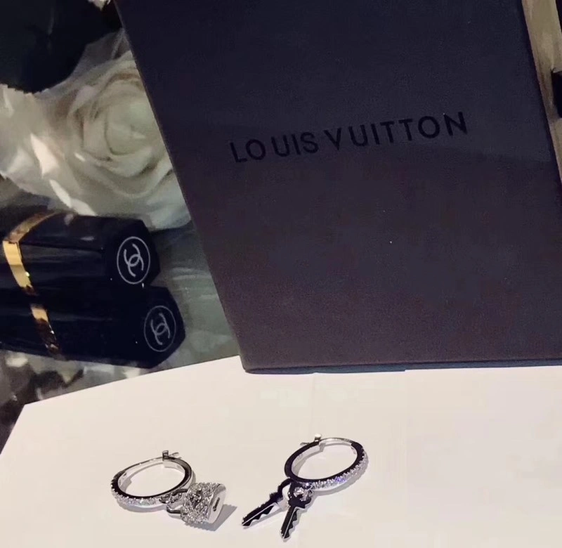 Reasonably priced Louis Vuitton Earrings