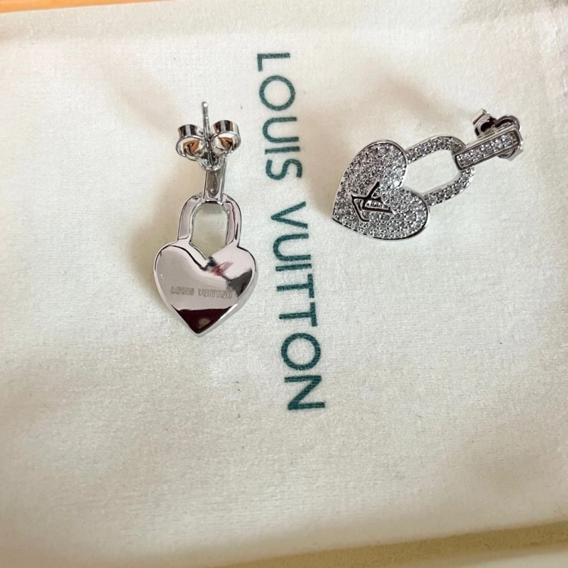 Accurate model Louis Vuitton Earrings