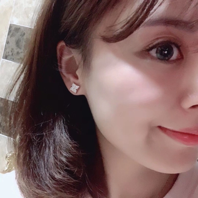 High fidelity Louis Vuitton Earrings