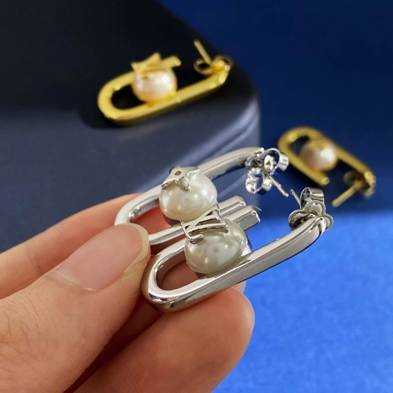 Top mirror Louis Vuitton Earrings