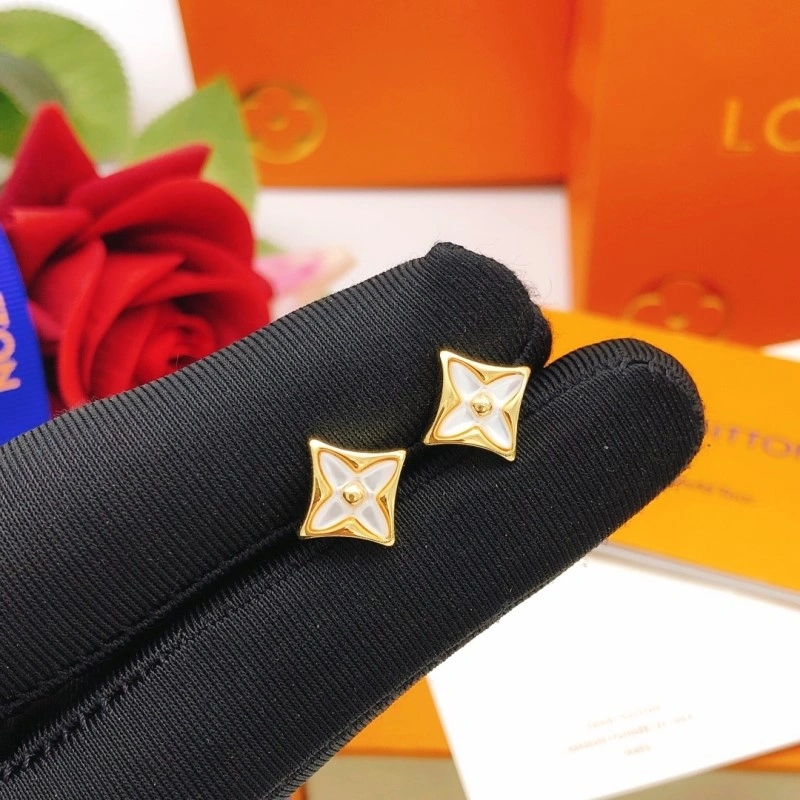 Bargain Louis Vuitton Earrings
