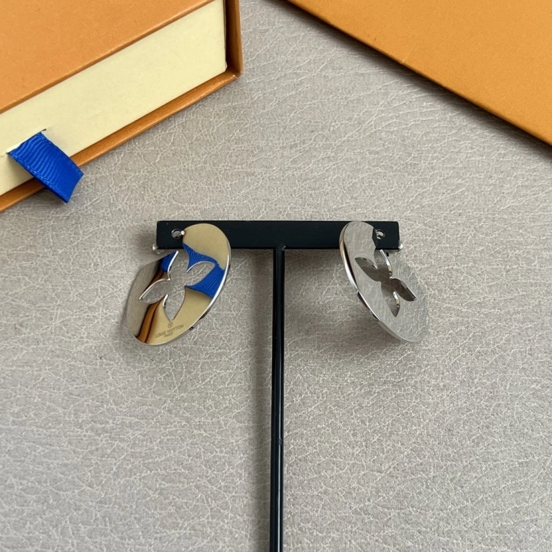 High accuracy Louis Vuitton Earrings