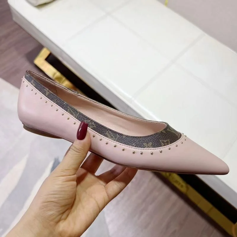 Louis Vuitton Flat Shoes