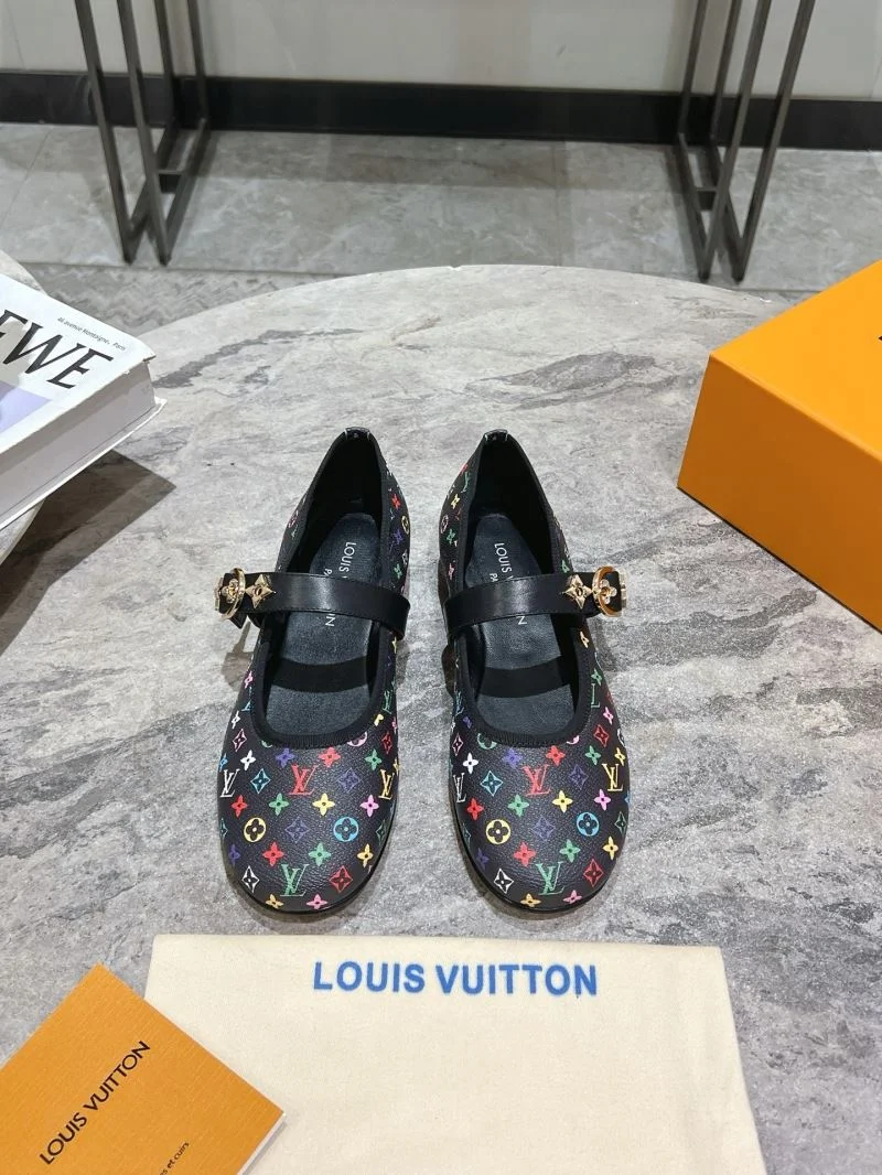 Louis Vuitton Flat Shoes