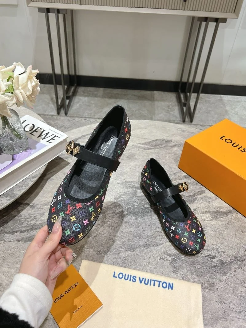 Bargain Louis Vuitton Flat Shoes