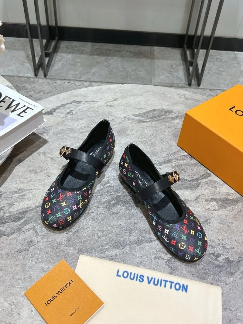 Bargain Louis Vuitton Flat Shoes