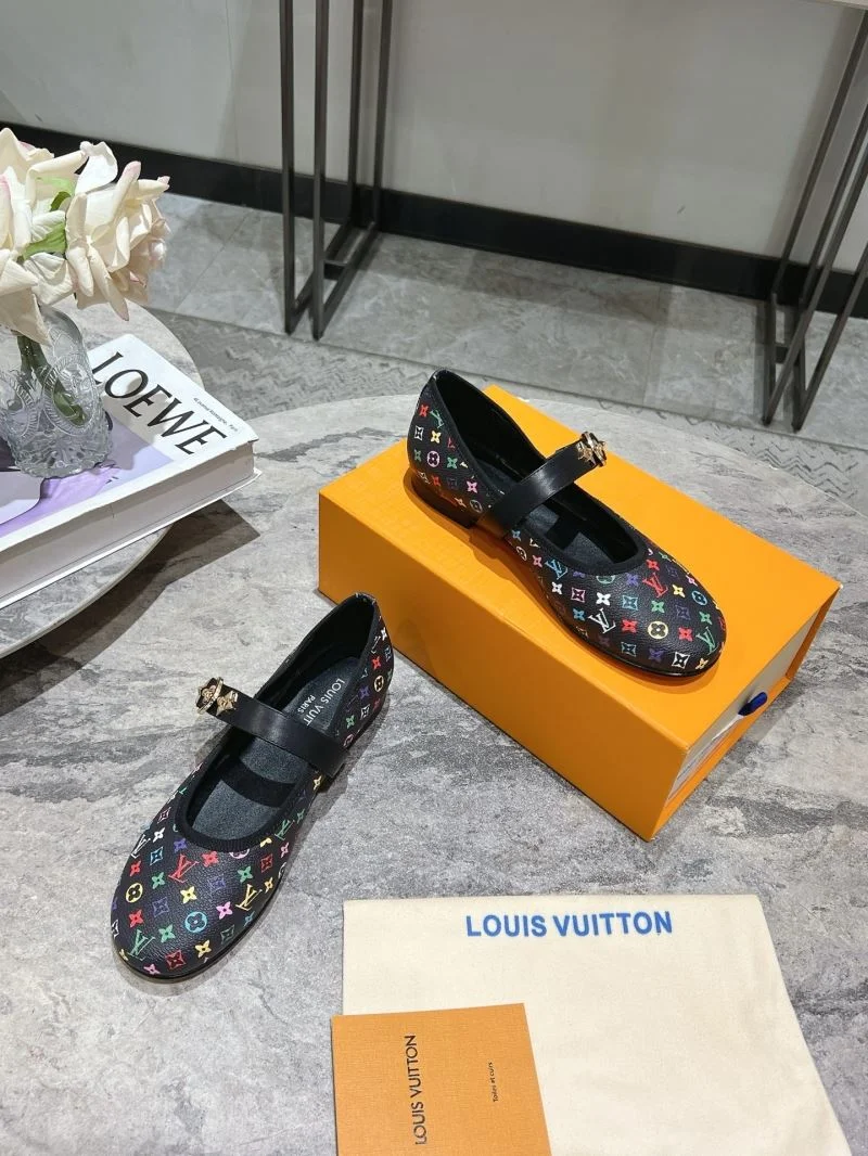Bargain Louis Vuitton Flat Shoes