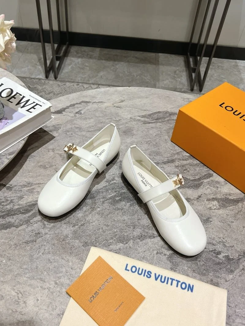 High fidelity Louis Vuitton Flat Shoes