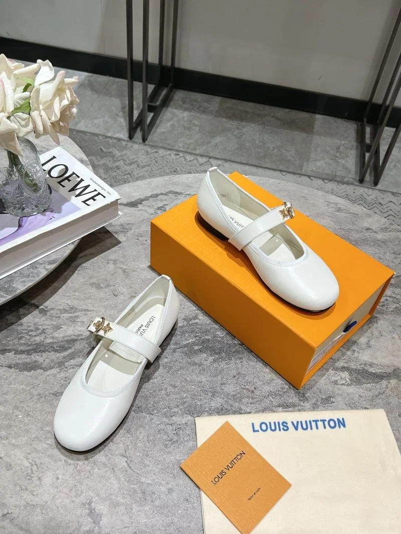 High fidelity Louis Vuitton Flat Shoes