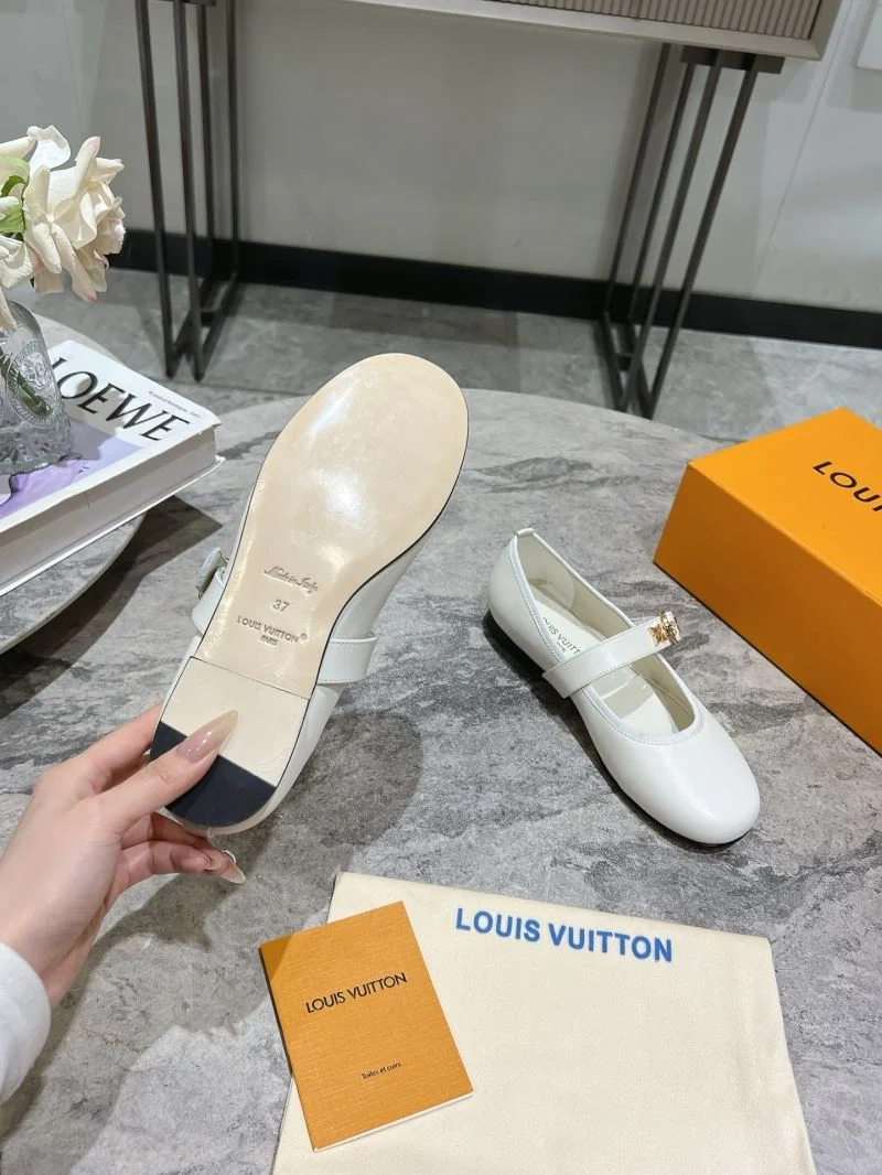 High fidelity Louis Vuitton Flat Shoes