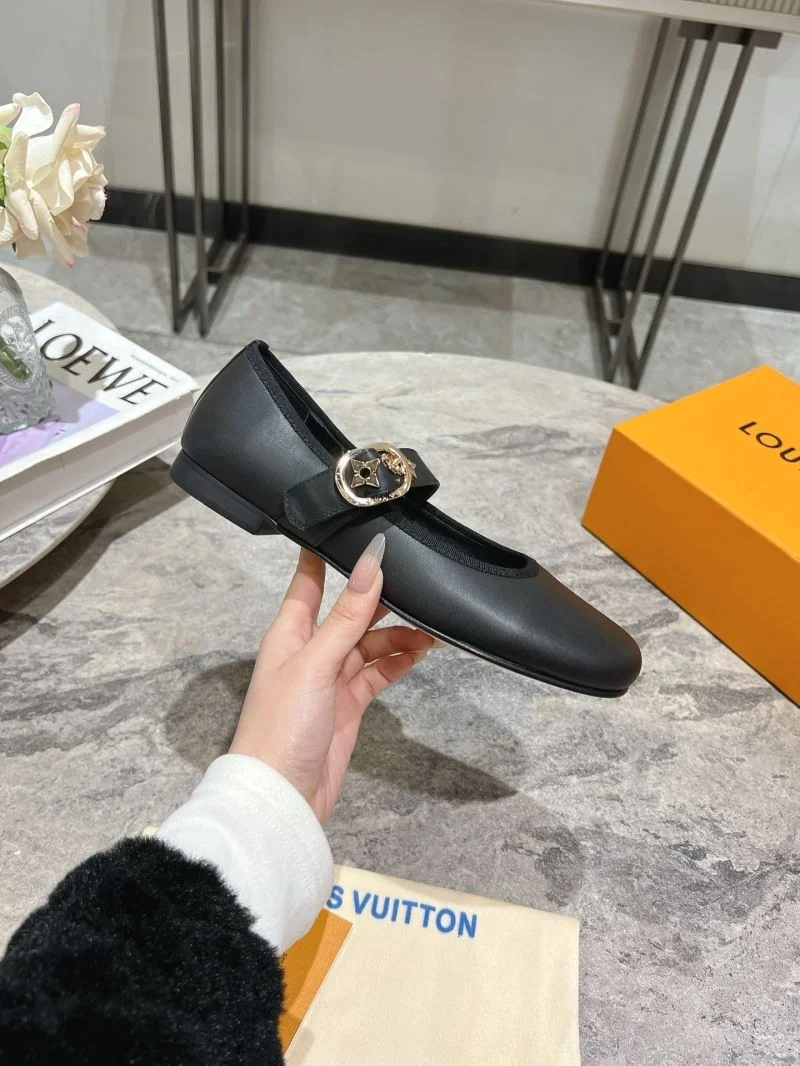 Budget-friendly Louis Vuitton Flat Shoes