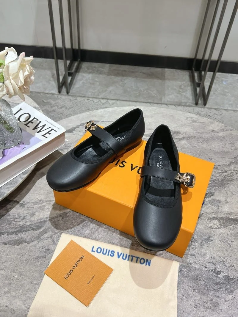 Budget-friendly Louis Vuitton Flat Shoes