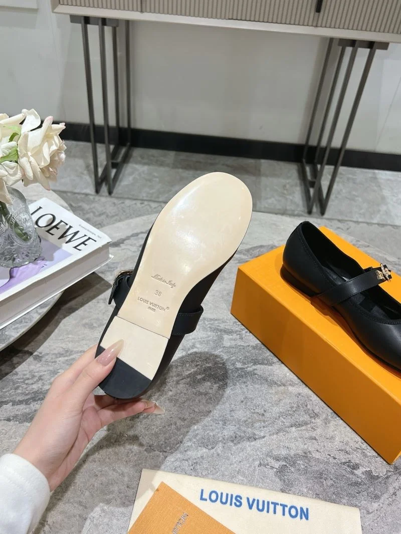 Budget-friendly Louis Vuitton Flat Shoes