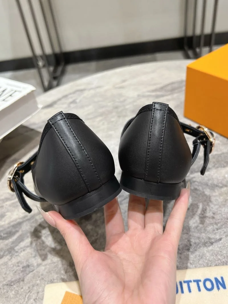 Budget-friendly Louis Vuitton Flat Shoes