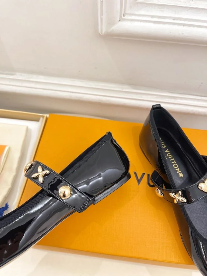 Discounted Louis Vuitton Flat Shoes