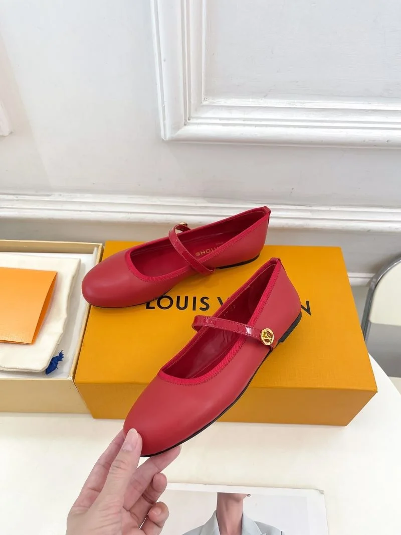 Exact replica Louis Vuitton Flat Shoes