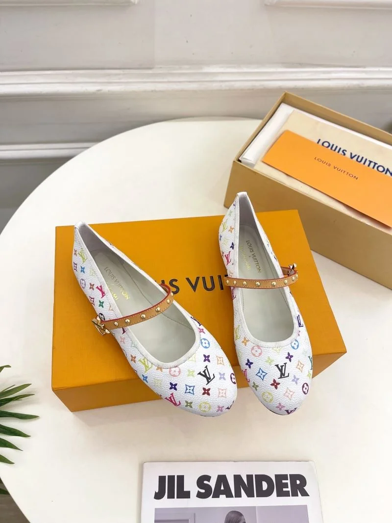 Budget-friendly Louis Vuitton Flat Shoes