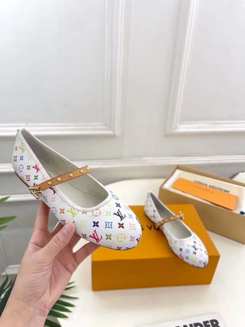 Budget-friendly Louis Vuitton Flat Shoes