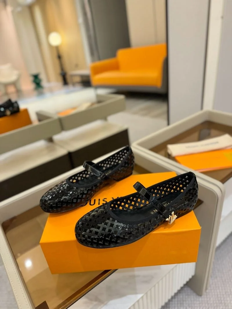 Factory-made Louis Vuitton Flat Shoes