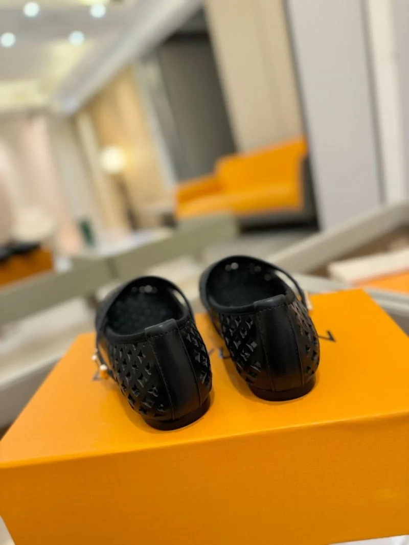 Factory-made Louis Vuitton Flat Shoes