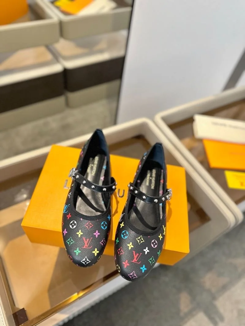 Louis Vuitton Flat Shoes