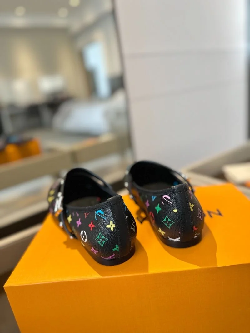Louis Vuitton Flat Shoes