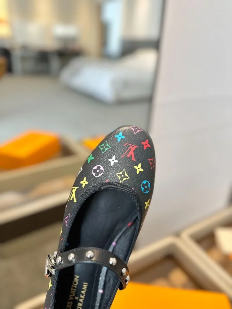 Louis Vuitton Flat Shoes